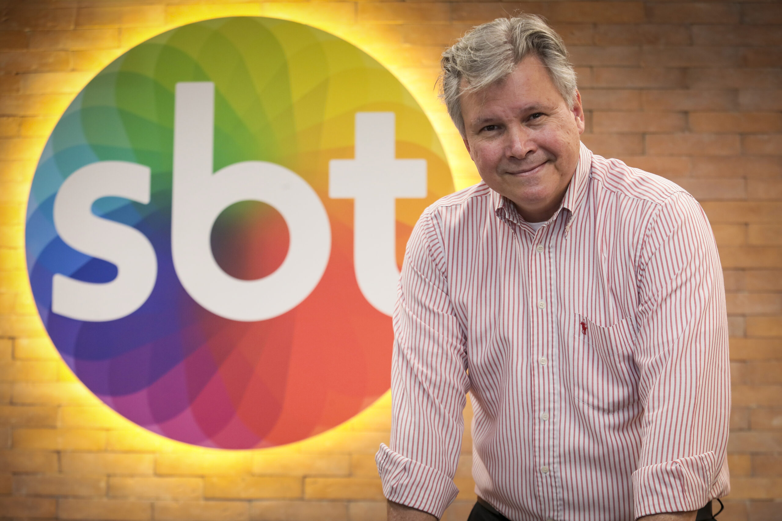 LUIZ ALBERTO WEBER ASSUME JORNALISMO DO SBT EM MOMENTO IMPORTANTE ...