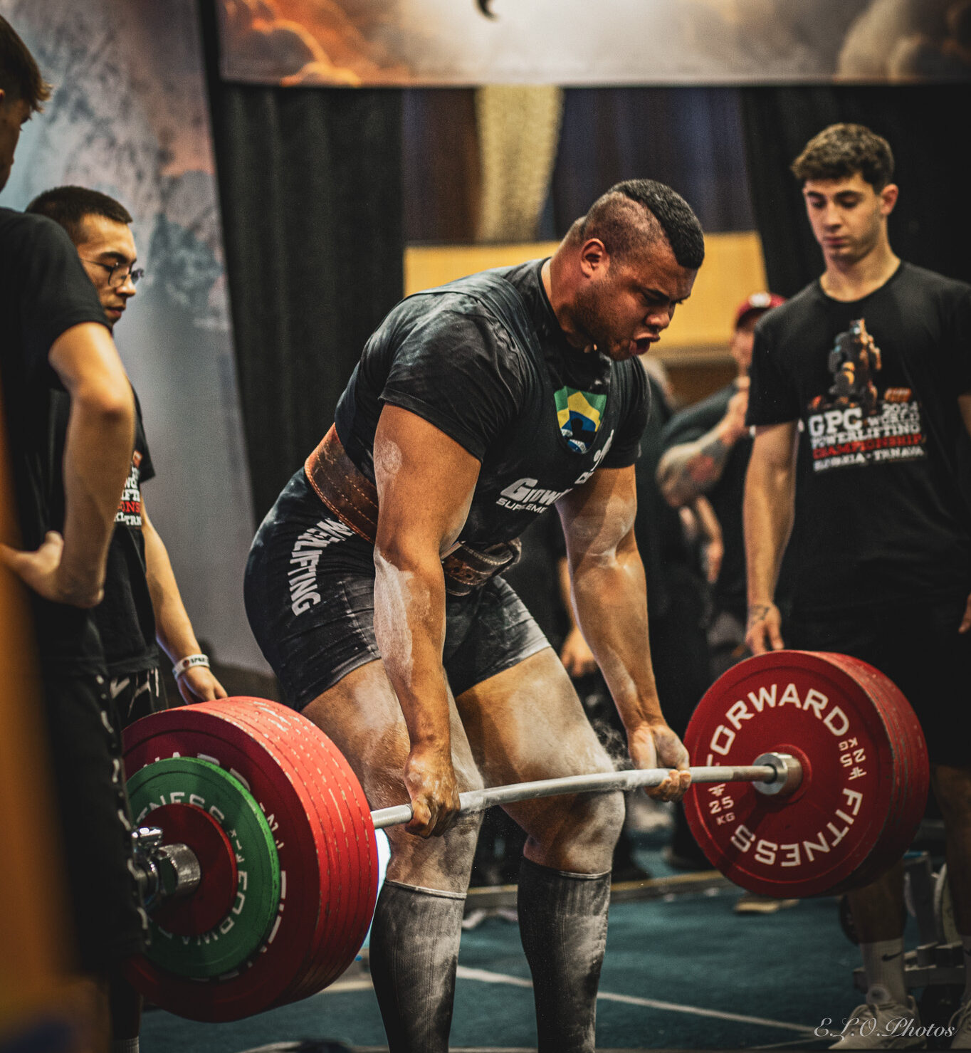 VOTORANTIM CONTRATA BITELO EX-PEDREIRO E ATLETA INFLUENCER COMO GAROTO-PROPAGANDA - Fernando ...