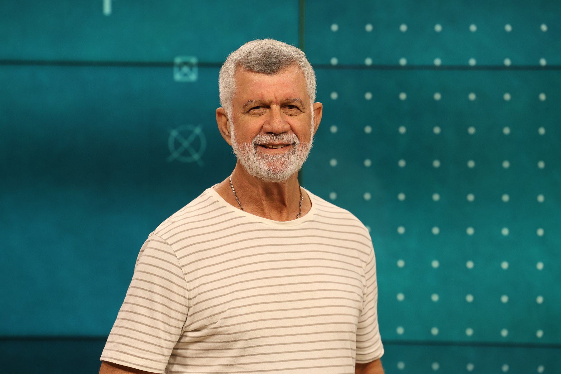 WAGNER GOMES, APRESENTADOR DO PROGRAMA GINÁSTICA, NA RÁDIO MEC, RECEBE ...
